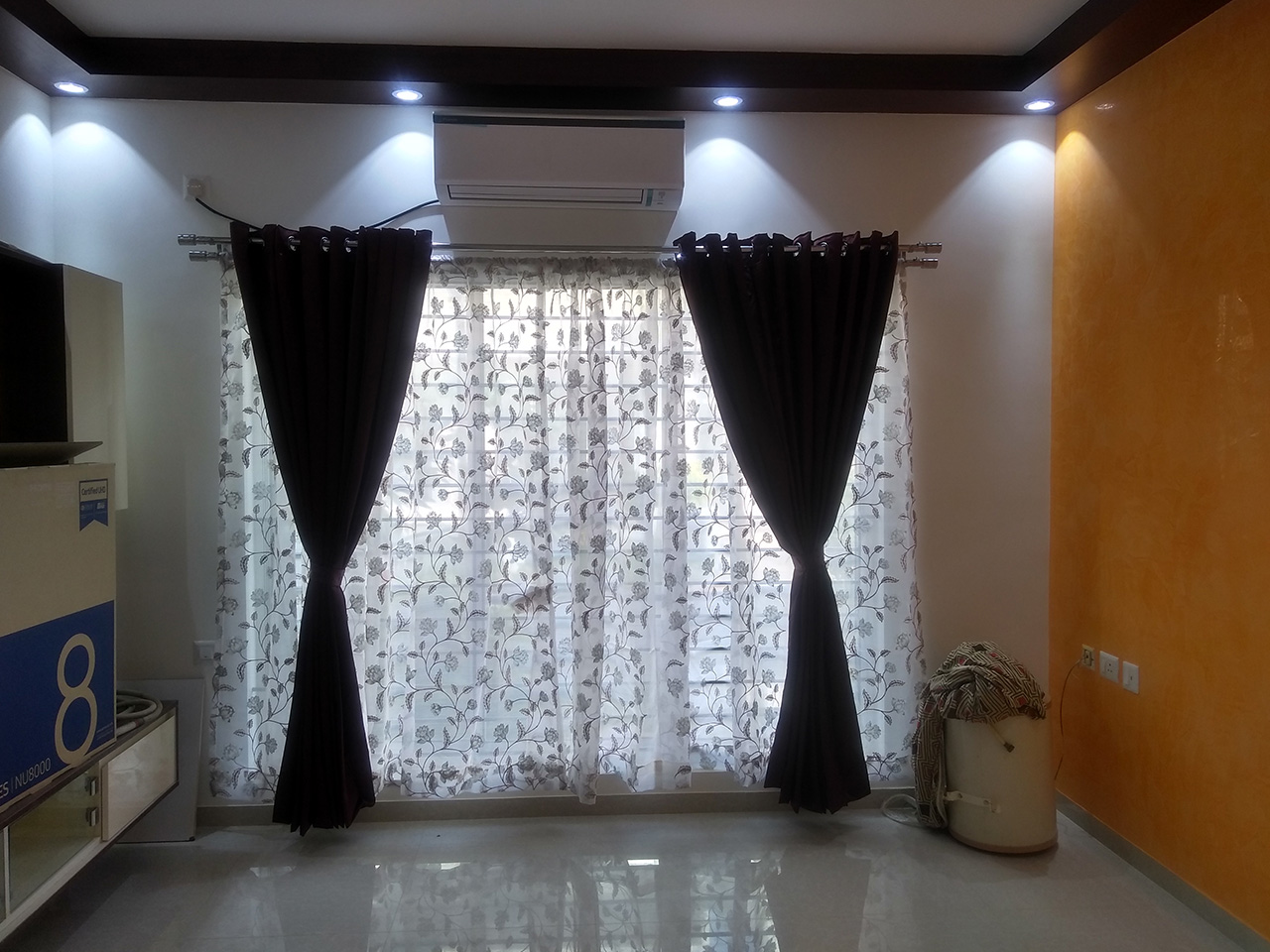 SHADOWS CUSTOMIZED CURTAINS & BLINDS
